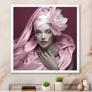 Designart "Portrait O Pink Vintage Glamour Model I" Fashion Woman Framed Canvas Wall Art - Bed ...
